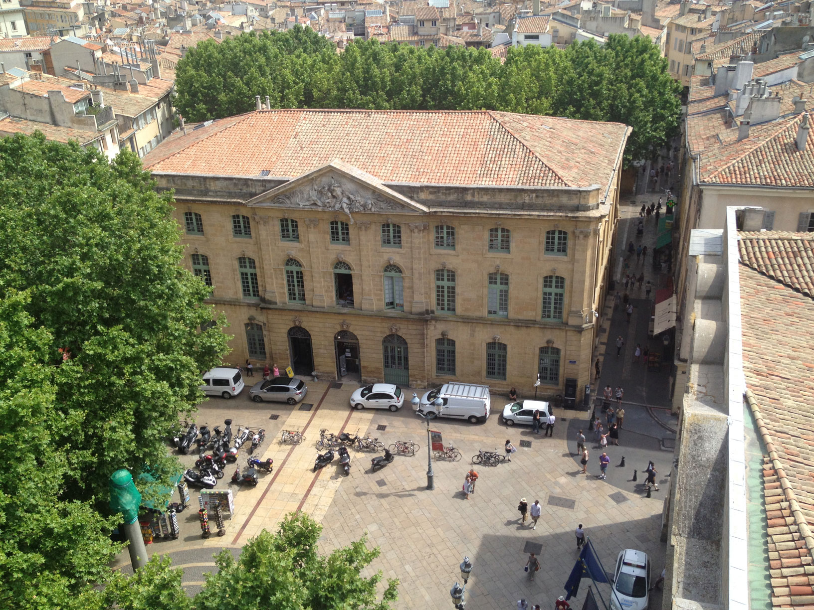 Hidden heritage in Aix old town